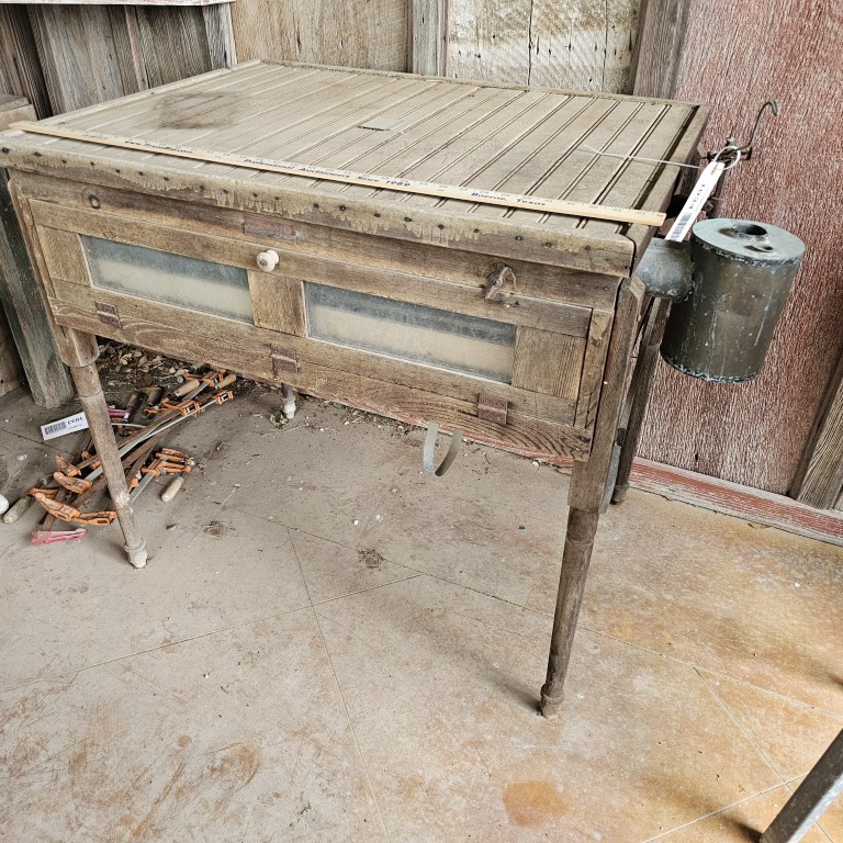 Schwettmann Estate Auction 11, the final round! | TexasBid