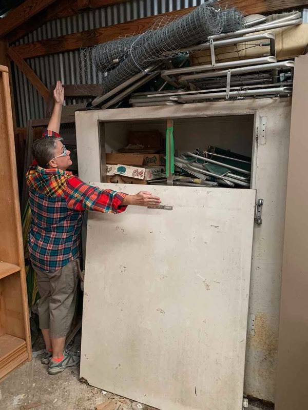 Schwettmann Estate Barn Finds 4 in Fredericksburg | TexasBid